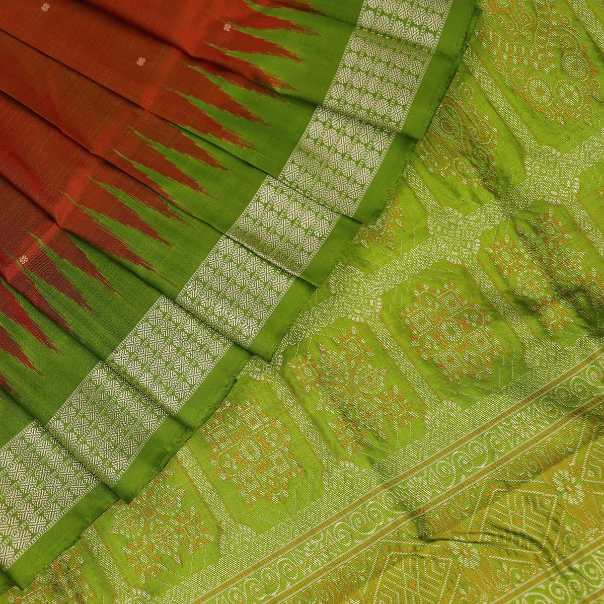 Multi Colour Ikkat Bomkai Silk Saree | P071404726 – Priyadarshini Handloom